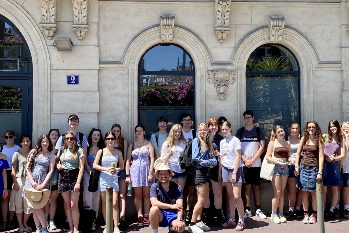 French courses in France for teenagers - juniors in Montpellier